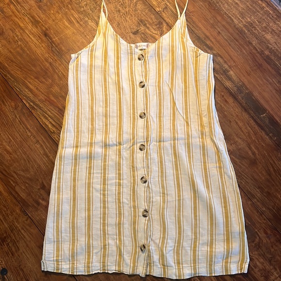 Altar'd State | Dresses | Really Cute Sundress In A Cream And Mustard ...